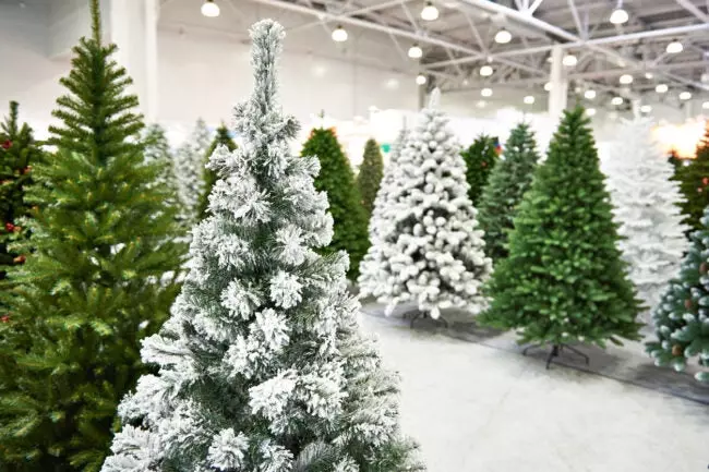 بهترین درختان کریسمس مصنوعی در فروش برای جمعه سیاه