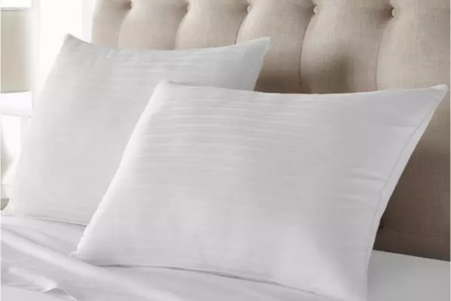 Deals Roundup 1:5 Option: Charter Club Superluxe REBOUND Soft Density King Pillow