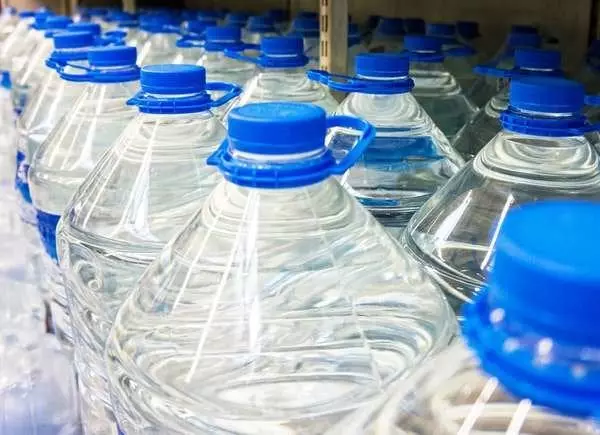 Bisphenol A (BPA) i plastflasker