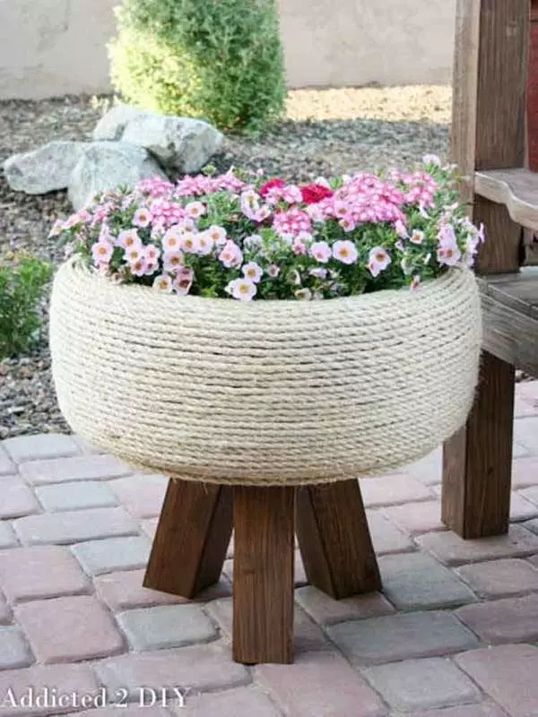 DIY kvetináč na pneumatiky