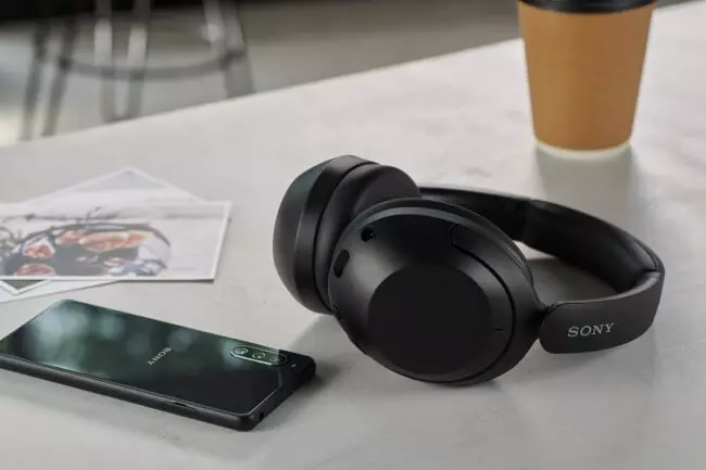 Агляд акцый 11:17: навушнікі Sony WH-XB910N EXTRA BASS з шумоподавлением