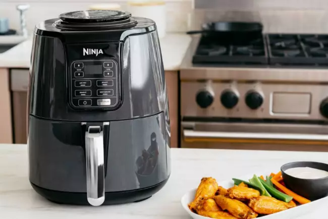 Aanbiedingen Roundup 10:12 Optie: Ninja 4-Quart Air Fryer