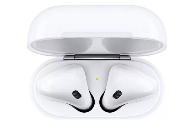 Amasezerano yo Kuzenguruka 10:12 Ihitamo: Apple AirPods hamwe na Case yo Kwishyuza