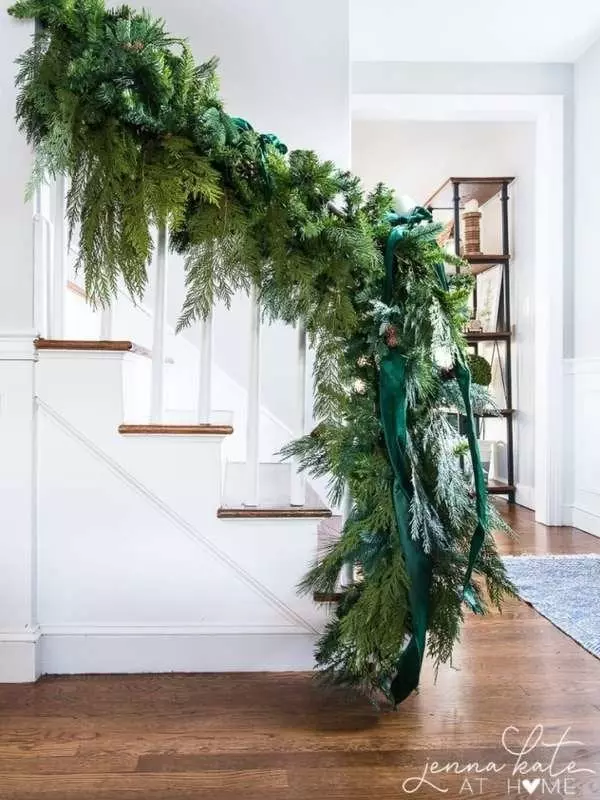 Božični dekor za stopnice: Full Swag