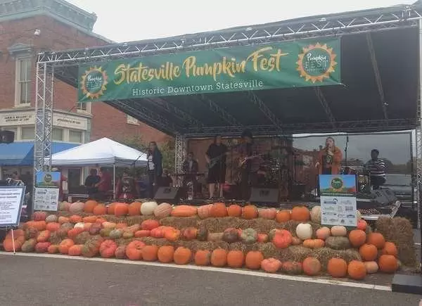 Statesville, Ipar Carolina: Statesville Pumpkin Festival