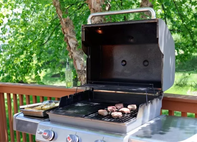 beste tijd om een barbecue te kopen