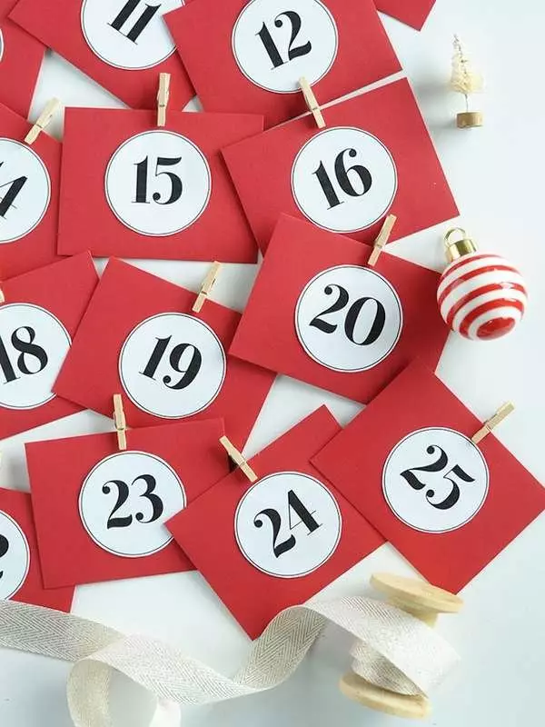 DIY Advent Calendar Ekintzak adeitasuna
