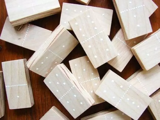 DIY Wood Games - Dominoes