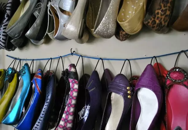 DIY Shoe Rack - Hanger