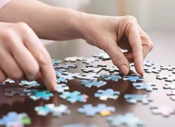jigsaw puzzles مان نجات حاصل ڪريو