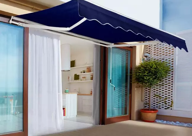 The Best Retractable Awning Options