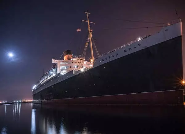 Отель Queen Mary с привидениями