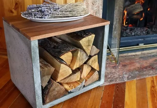 DIY Firewood Rack - Concrete