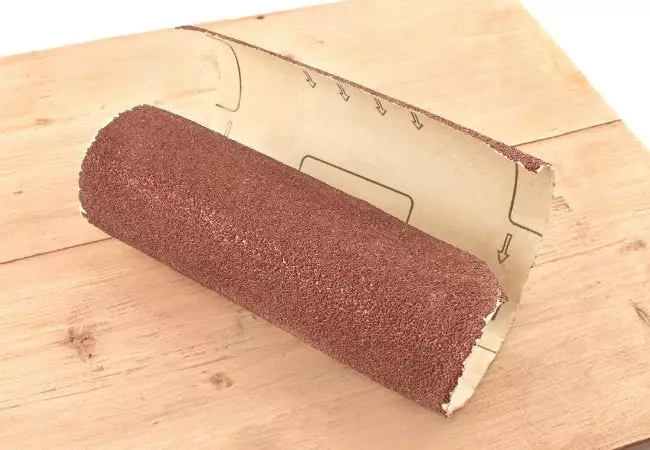 Kako naoštriti kuhinjski nož - brusnim papirom
