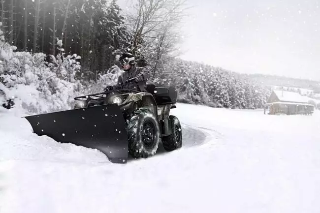 A melhor opção de arados de neve ATV