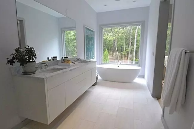 modern fürdő