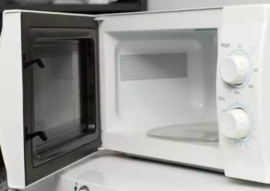 Nzira yekuchenesa microwave