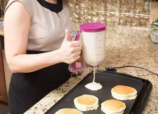 Pancake Batter Dispenser ၊