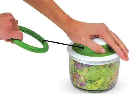 I-Hand-Powered Food Chopper