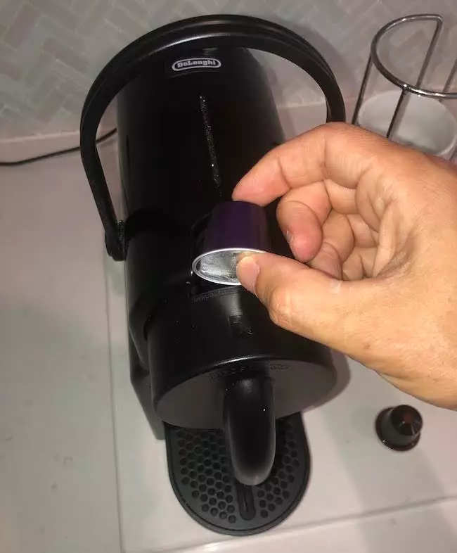 Ṣafikun Sofistication si Lilo Kafeini Ojoojumọ Rẹ Pẹlu Ẹrọ Nespresso Yi 9342_2