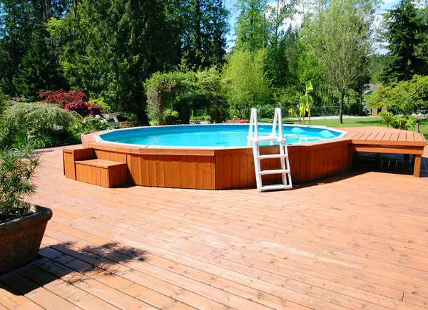 Tipos de piscinas residenciales