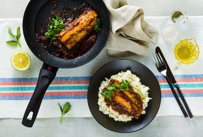 nonstick pan food storage