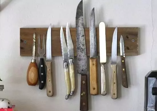 Rustic Knife Magnet